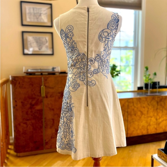 Alice + Olivia | Dresses | Alice And Olivia Malin Embroidered Dress 4 ...